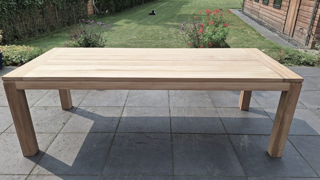 Bandung Teak Tuintafel 300×100 cm - Teak.nl